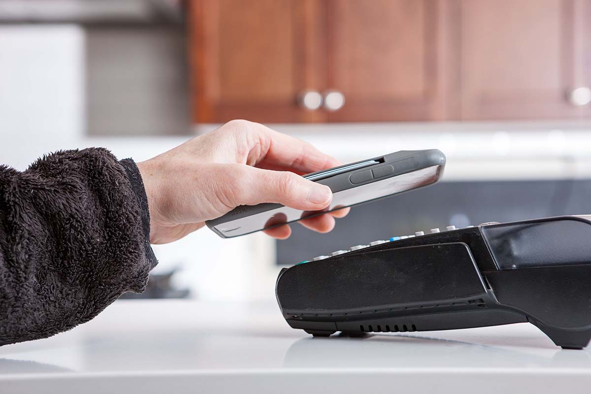 How To Use Samsung Pay - What Are The Benefits?