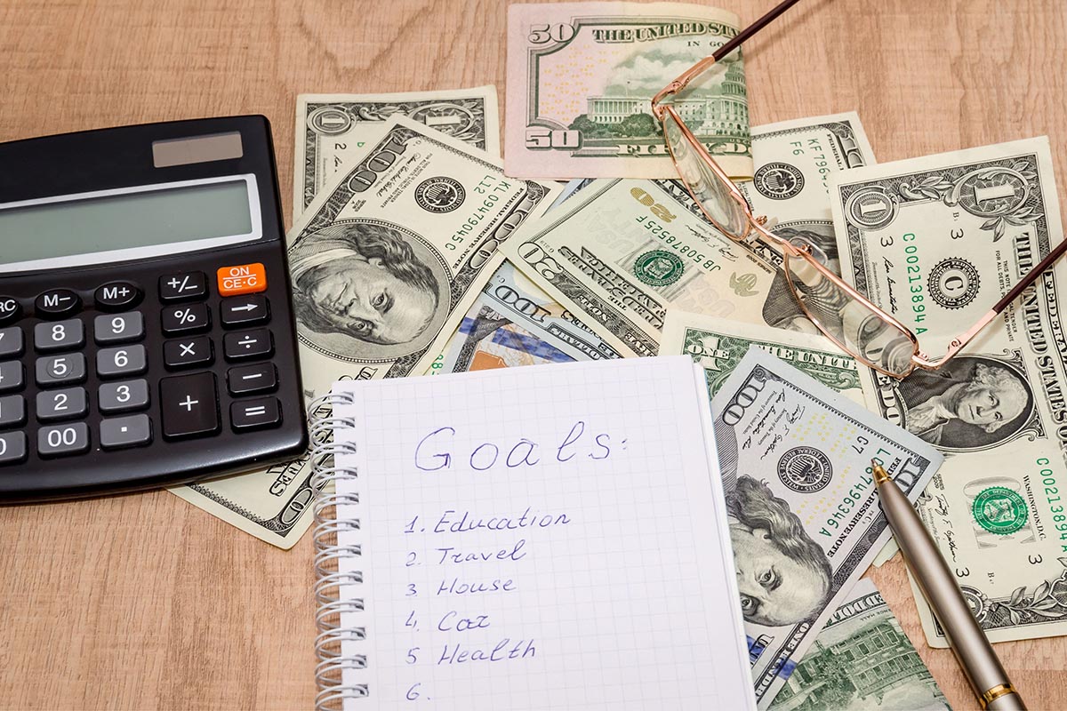 Twelve Money Moves You Should Do Now! - Quick Steps For Everybody